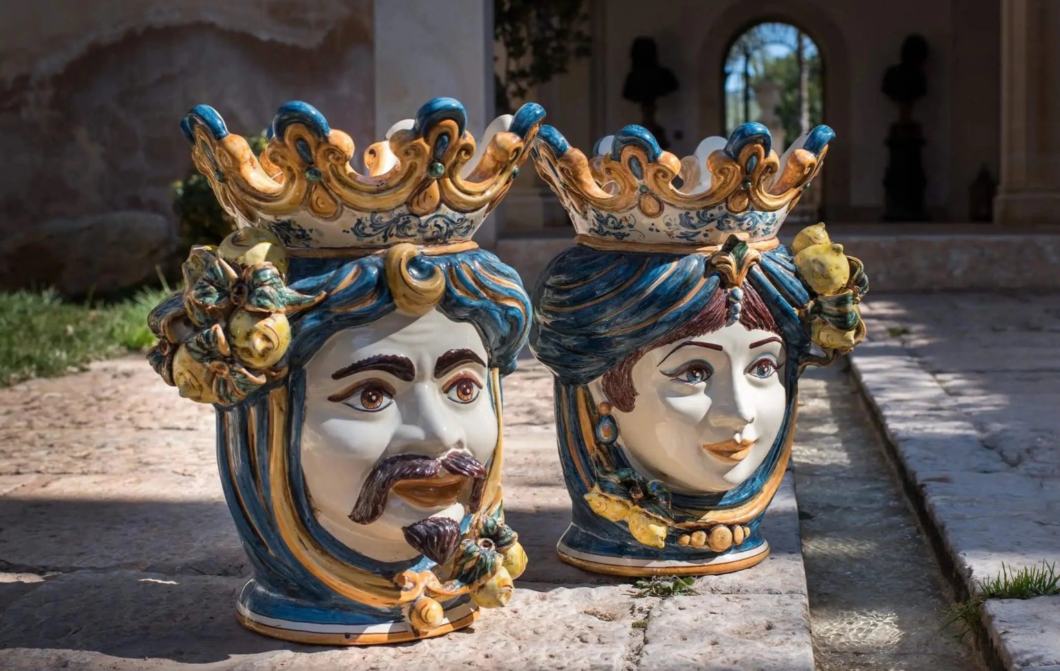 Le Teste di Moro: Storia, Leggenda dell'Icona Siciliana - YOU LOVE SICILIA