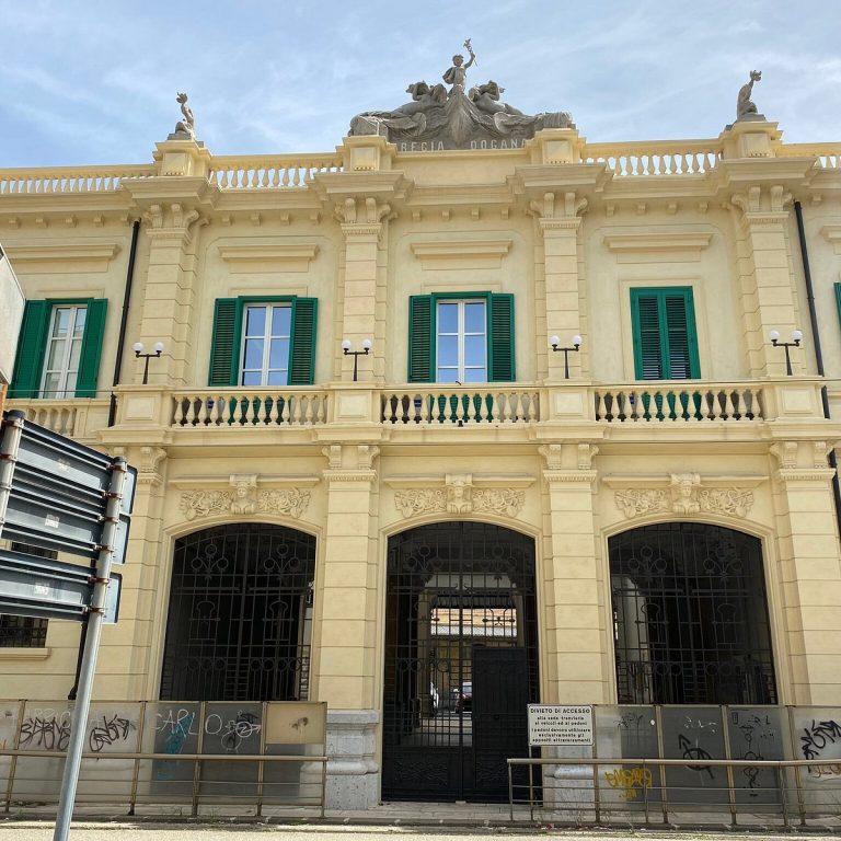 Cassatelle Siciliane con la Ricotta: il dolce tradizionale del ...